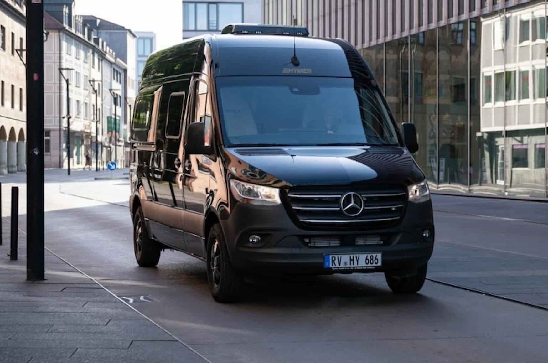 Mercedes Sprinter 2023 - Montaż wideorejestratora - auto-kamery.pl